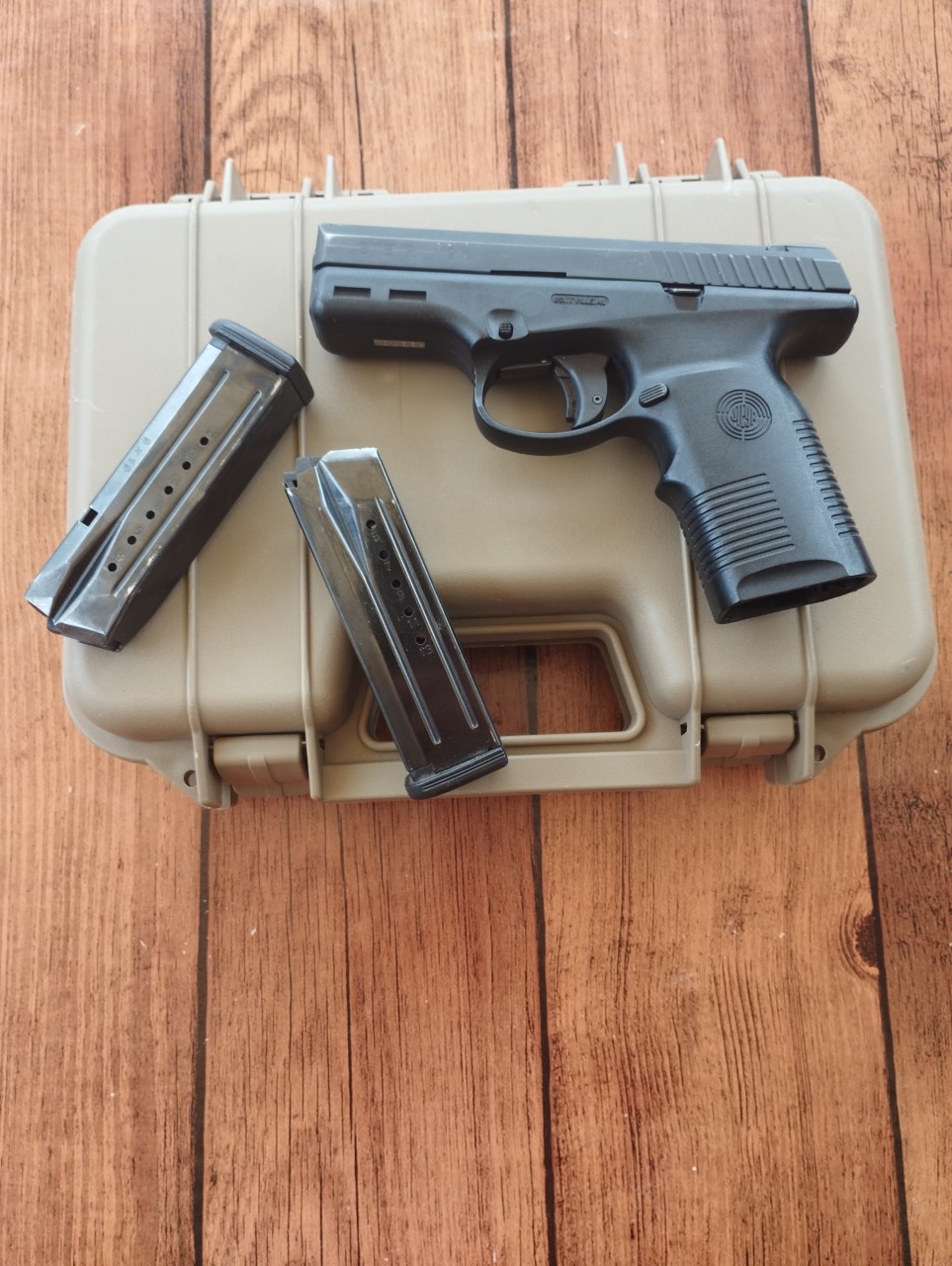 pistolet 9mm Steyr M