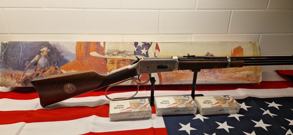 Winschester john Wayne model 94